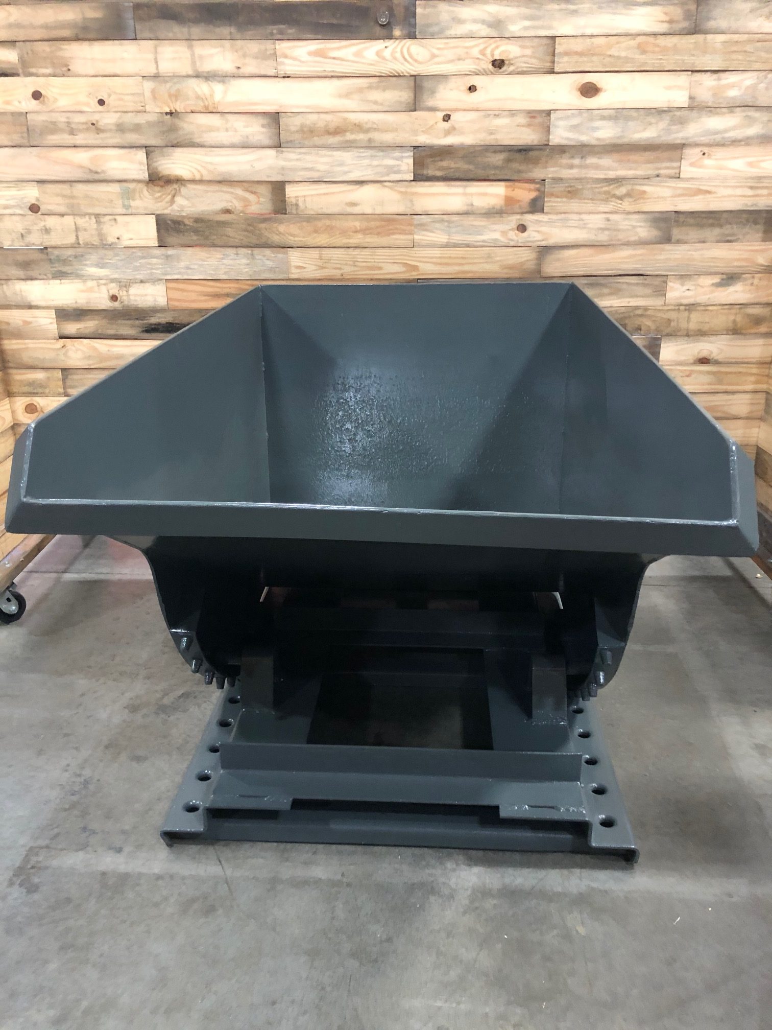 2 cu.Yd. Dump Hoppers | Alliance Pallet Rack